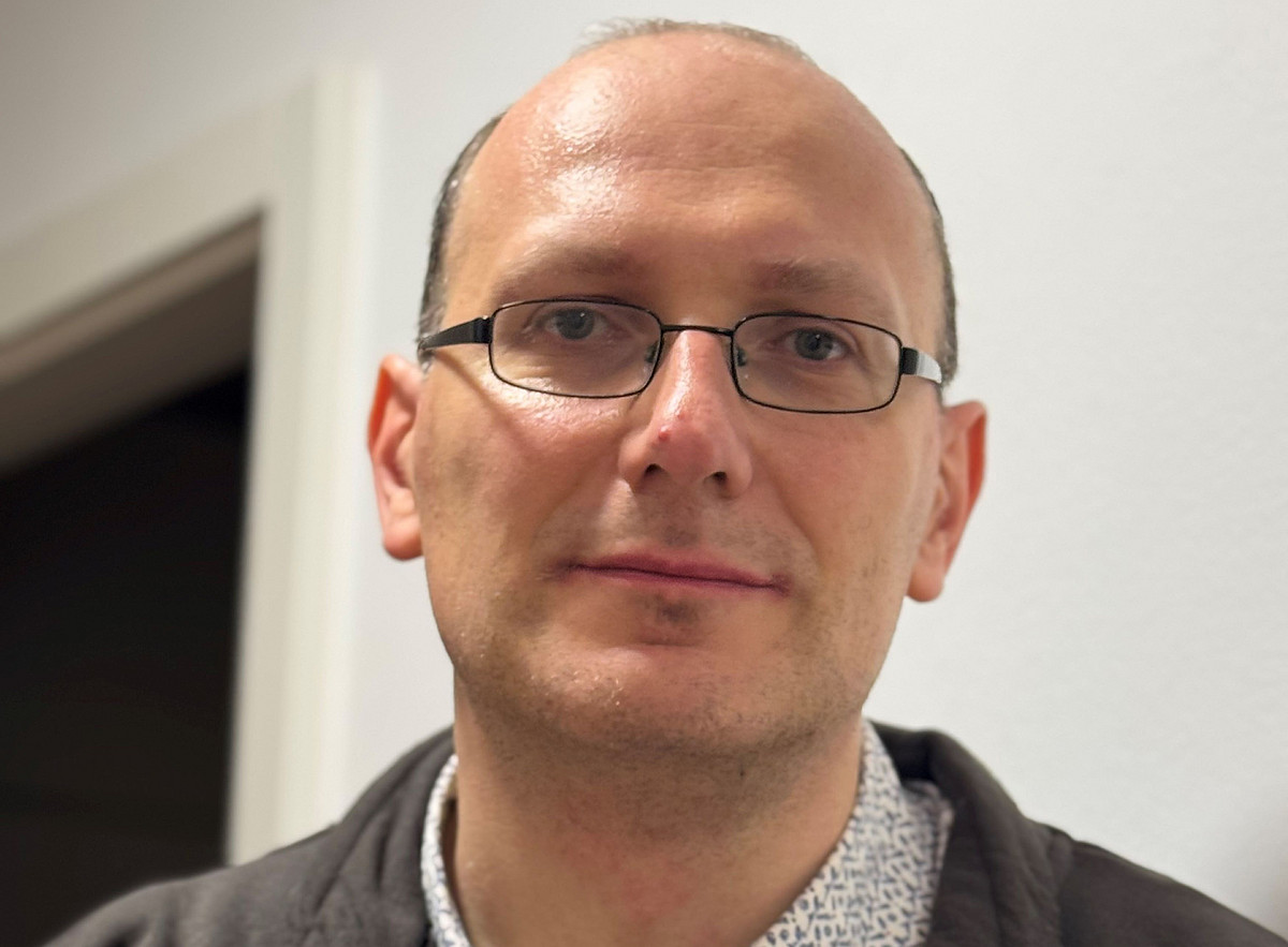 Alexander Shapiro is welcomed as new astrophysics professor - Institute ...